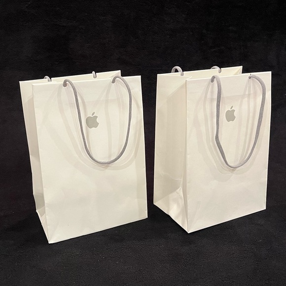 Apple | Other | Apple Store Set Of 2 White Paper Shopping Bags Reusable ...